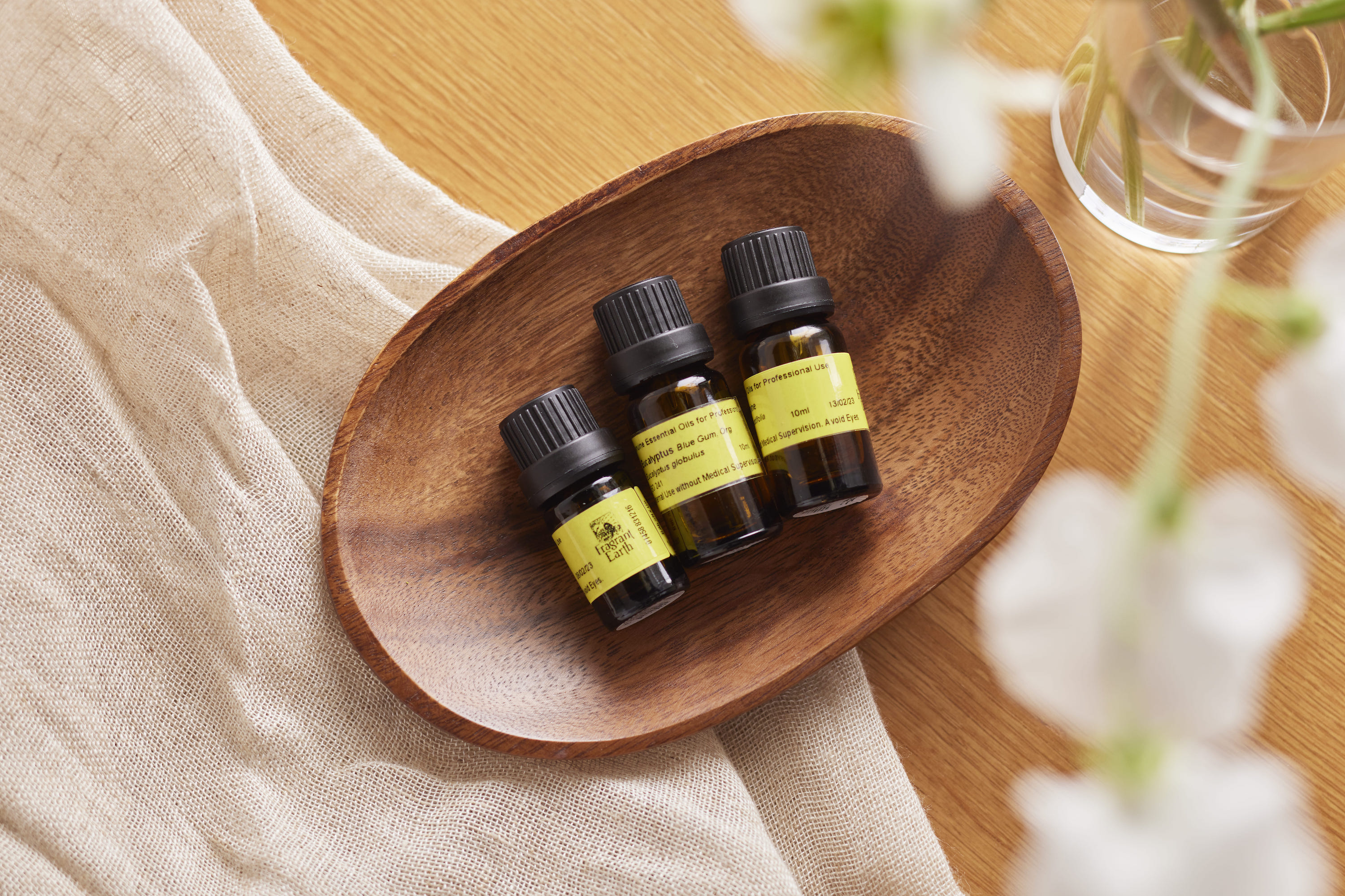 Make It & Co. 銀座店（メイクイットコー） | / ESSENTIAL OILS